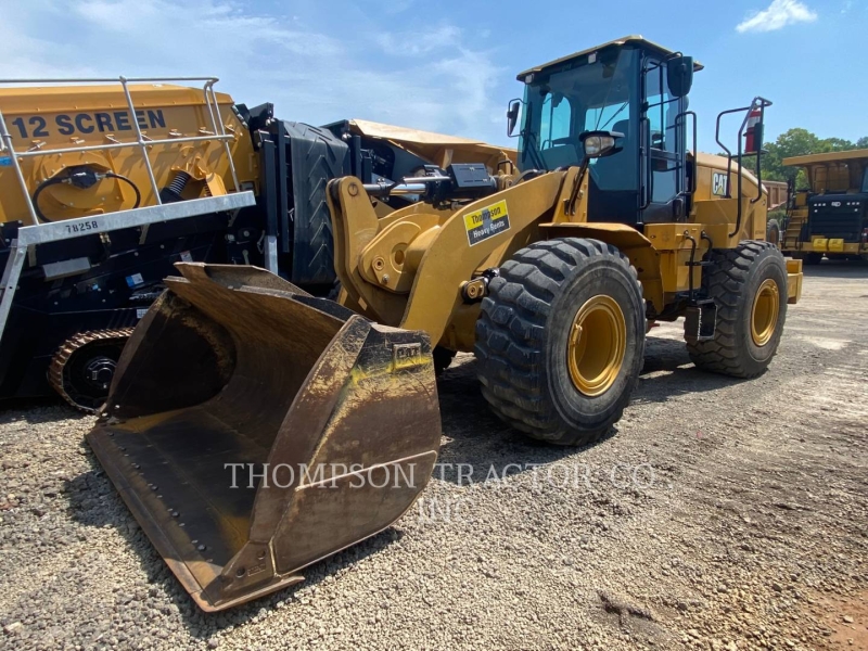 Wheel Loaders and Integrated Toolcarriers | Thompson Tractor
