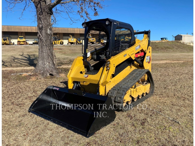 COMPACT TRACK LOADERs Archives - Thompson Tractor